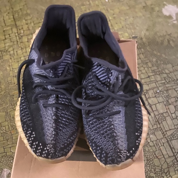 Yeezy | Shoes | Yeezy Boost 35 V2 Carbon | Poshmark